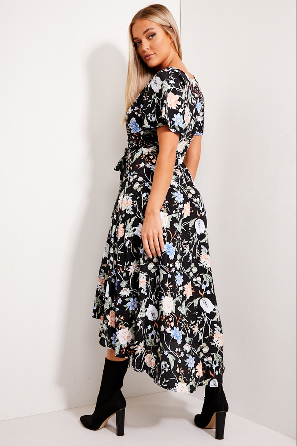 Black Floral Print Tie Waist Maxi Dress – LASULA